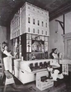 Dollhouse Scales Explained: 1:6, 1:12 vs 1:24 and Other Popular Sizes