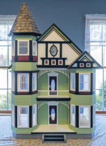 41 Homemade Dollhouses That Will Make You Want To Be A Tiny Person