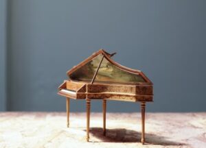 Top Unique Miniatures For Dollhouse Collectors And Enthusiasts.